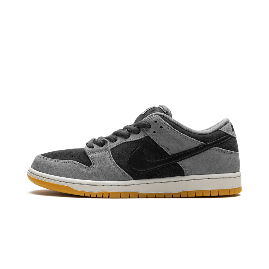 Nike SB Dunk Low Dark Smoke Grey